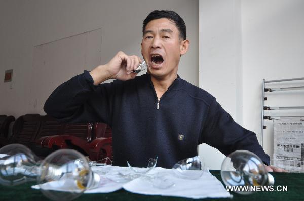Chinese Stuntman Eating Light Bulbs | Unbelievable Pictures | Most ...