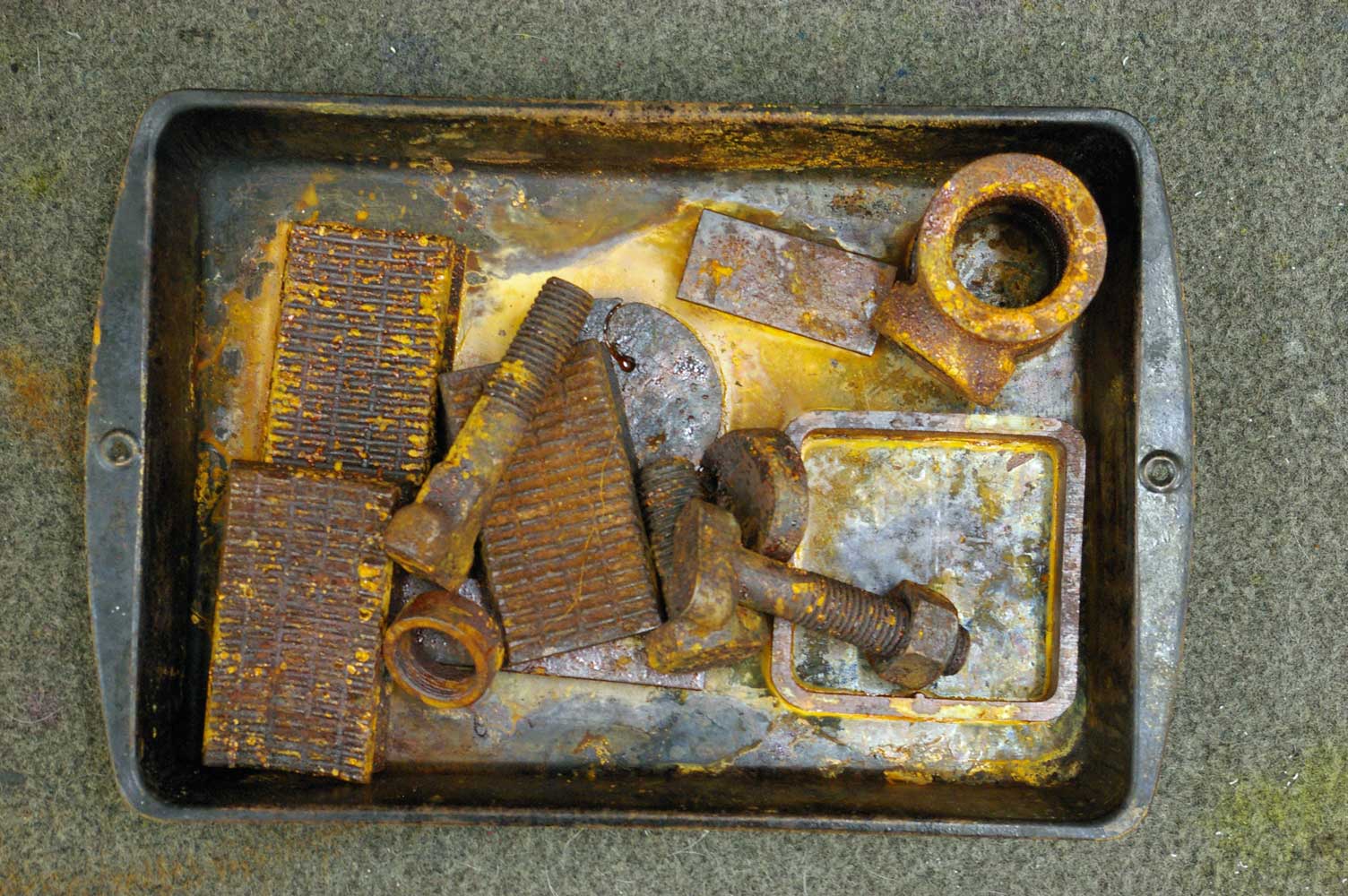 fiberhart: Playing with Rusty Objects