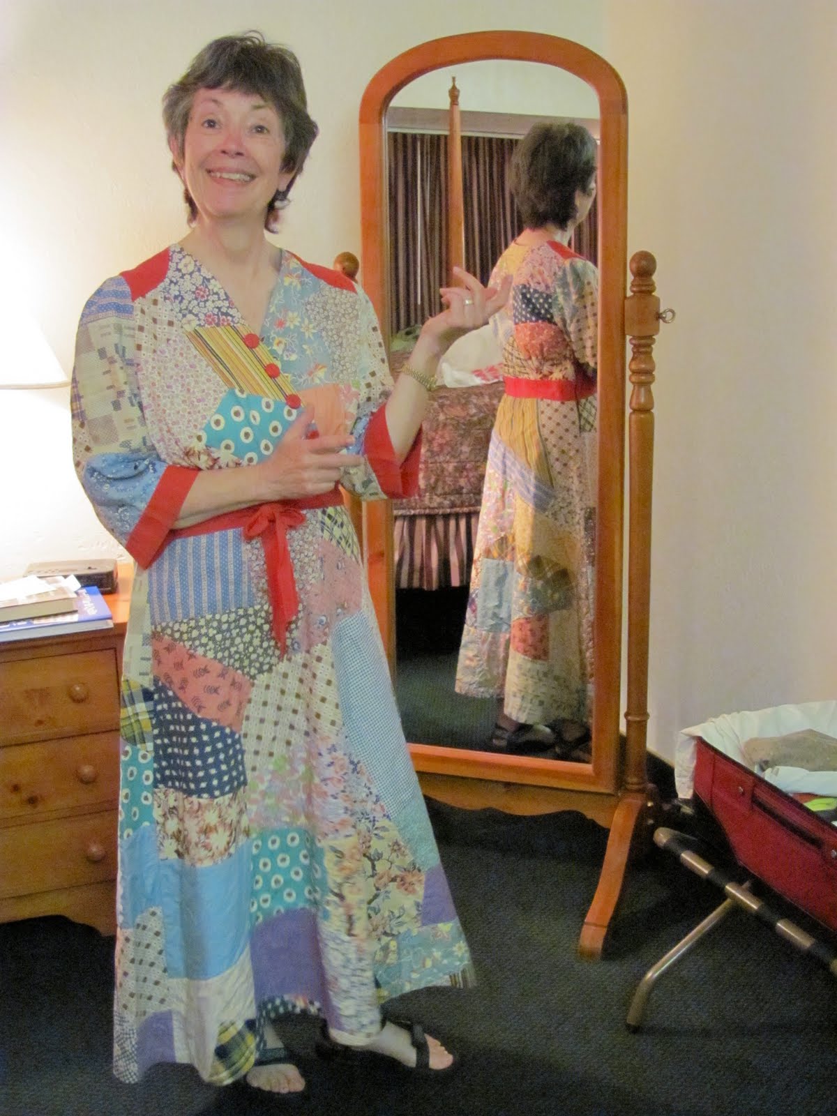 Quilt History Reports: Patchwork Dress - WWII Era