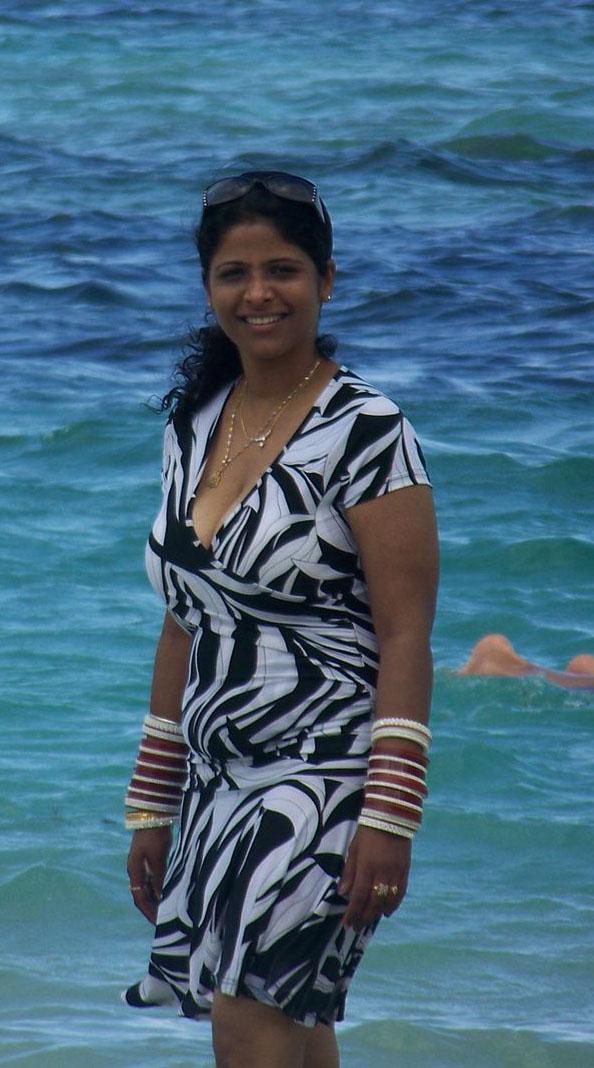 Pure Telugu Nri Cute Aunty