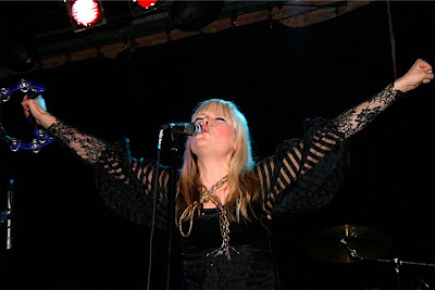 Happy Genius Heroes: Rocker Hottie Of The Week: Liela Moss of The Duke ...