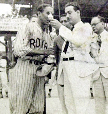 INFATIGABLES: LA RADIO, EL BEISBOL Y LA NACION