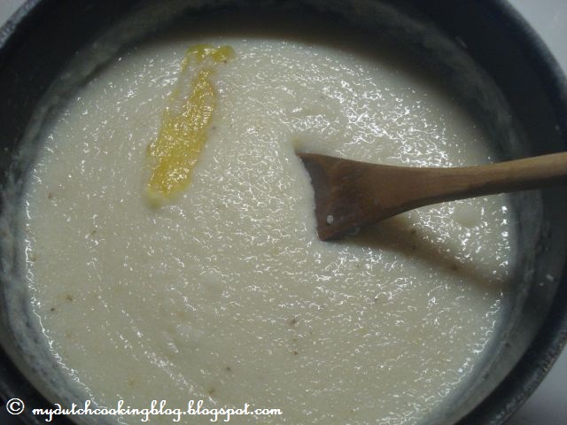 The Dutch Table: Griesmeelpudding met bessensaus