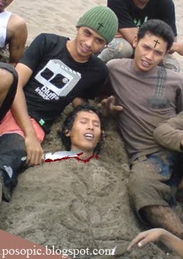 Juandi-zhukma punya blog: Poso tragedi