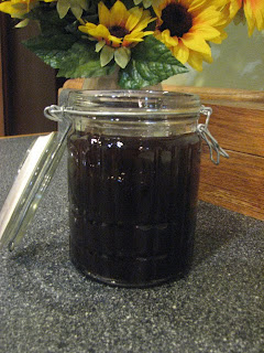 The Handmade Homemaker: Homemade Bay Rum Aftershave and Astringent