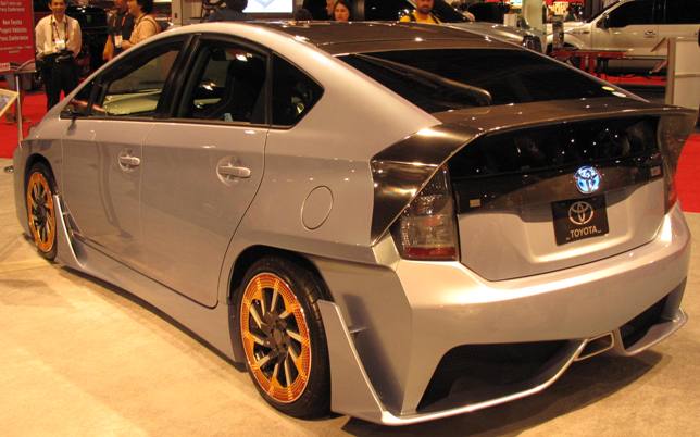 Saxton On Cars: SEMA: Toyota Sienna, Tundra & Prius