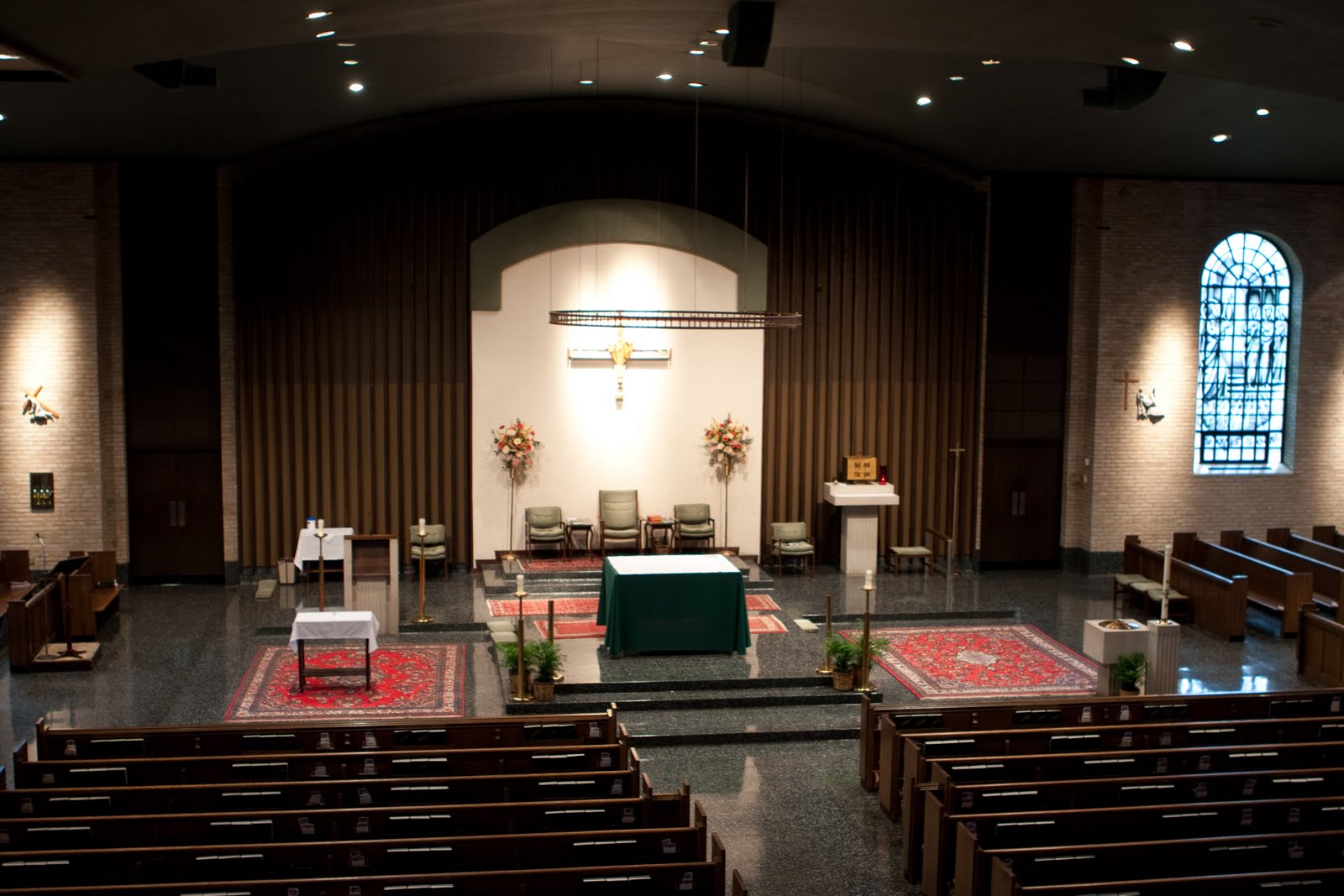 Woody's World: Church Interior