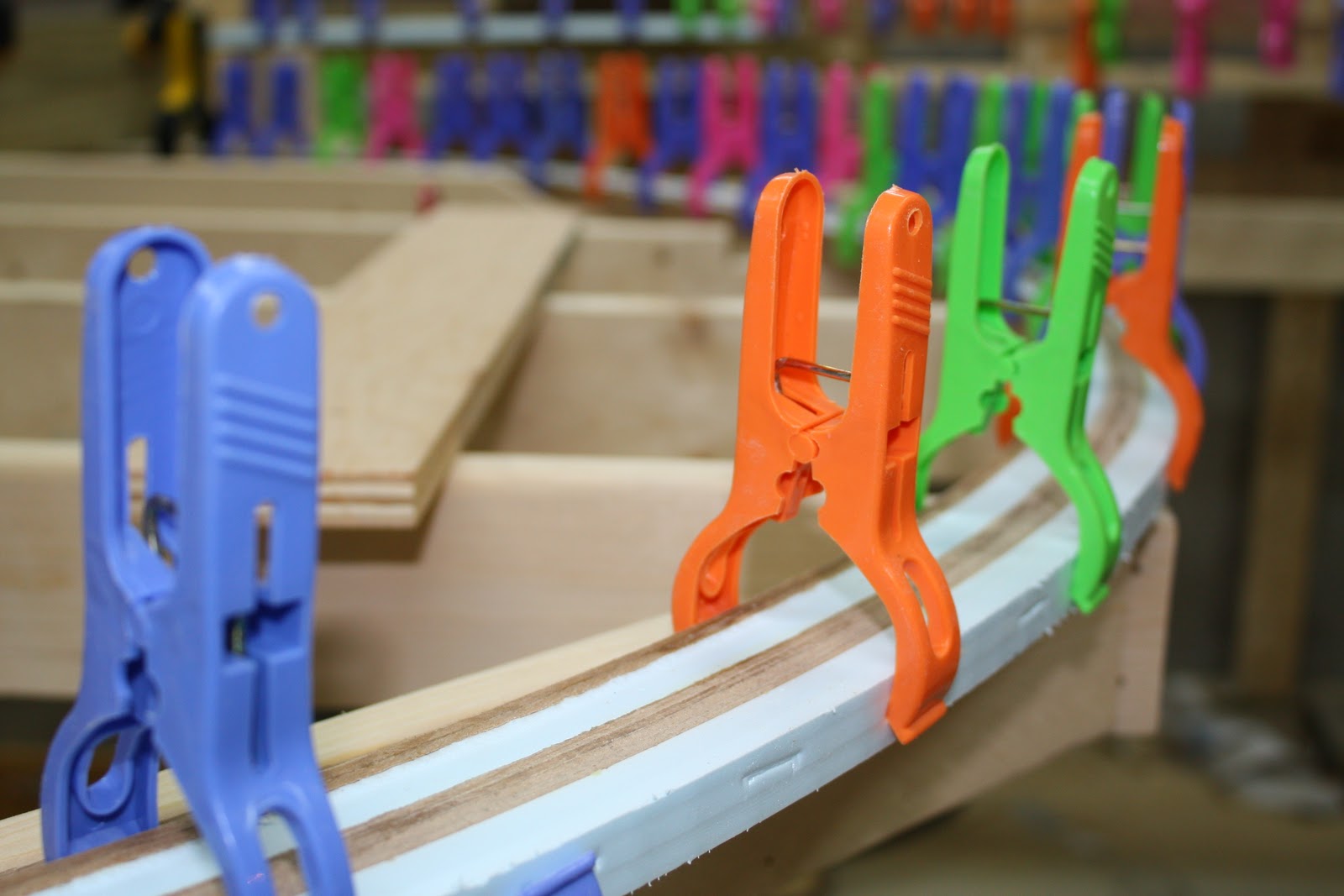 Esquimalt & Marshall Hill: Constrution: spline roadbed