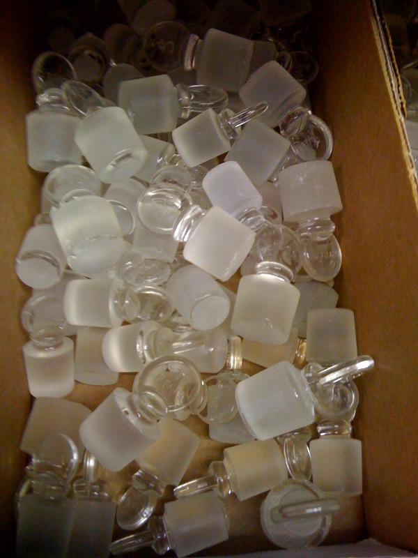 Stoppers For Glass Table Tops at Fernando Crawford blog