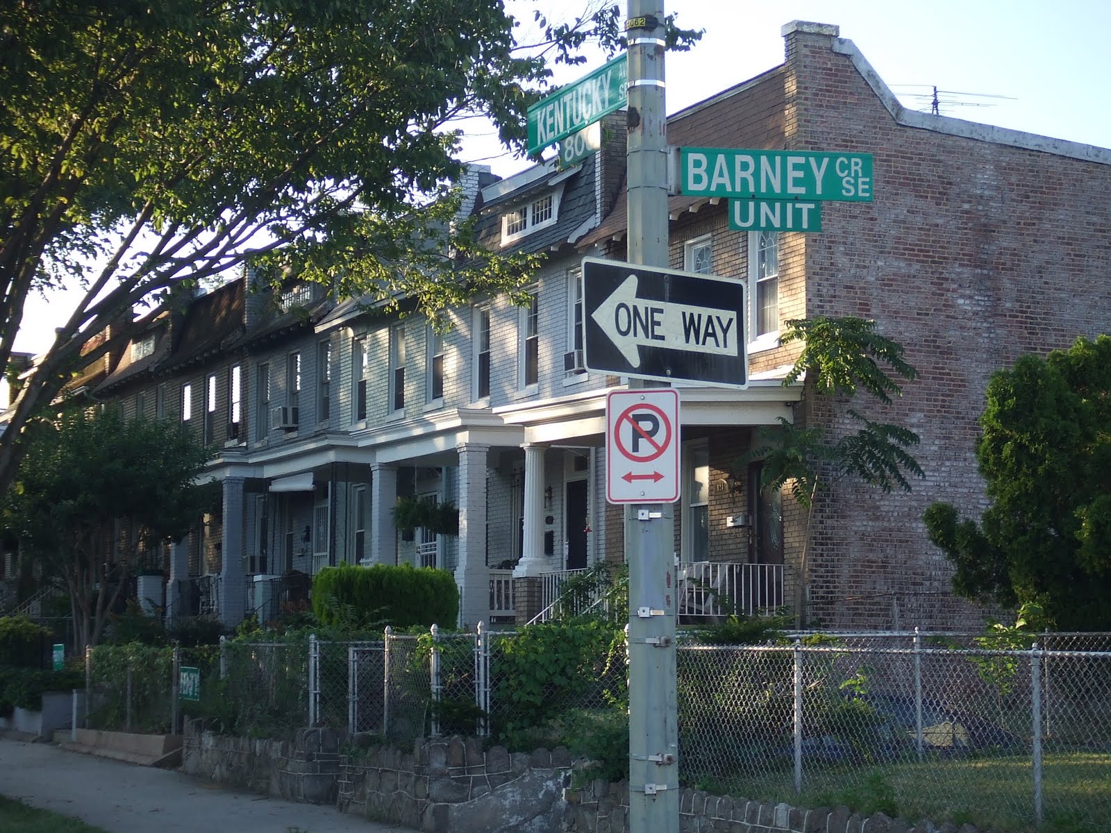 DCmud - The Urban Real Estate Digest of Washington DC: Barney Circle ...