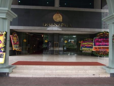 Revy Wedding Organizer: Gedung Dhanapala