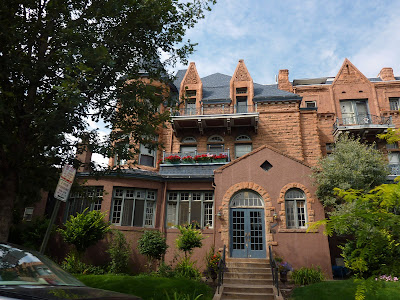 Roamin Brits: A CLASSIC RED STONE BUILDING