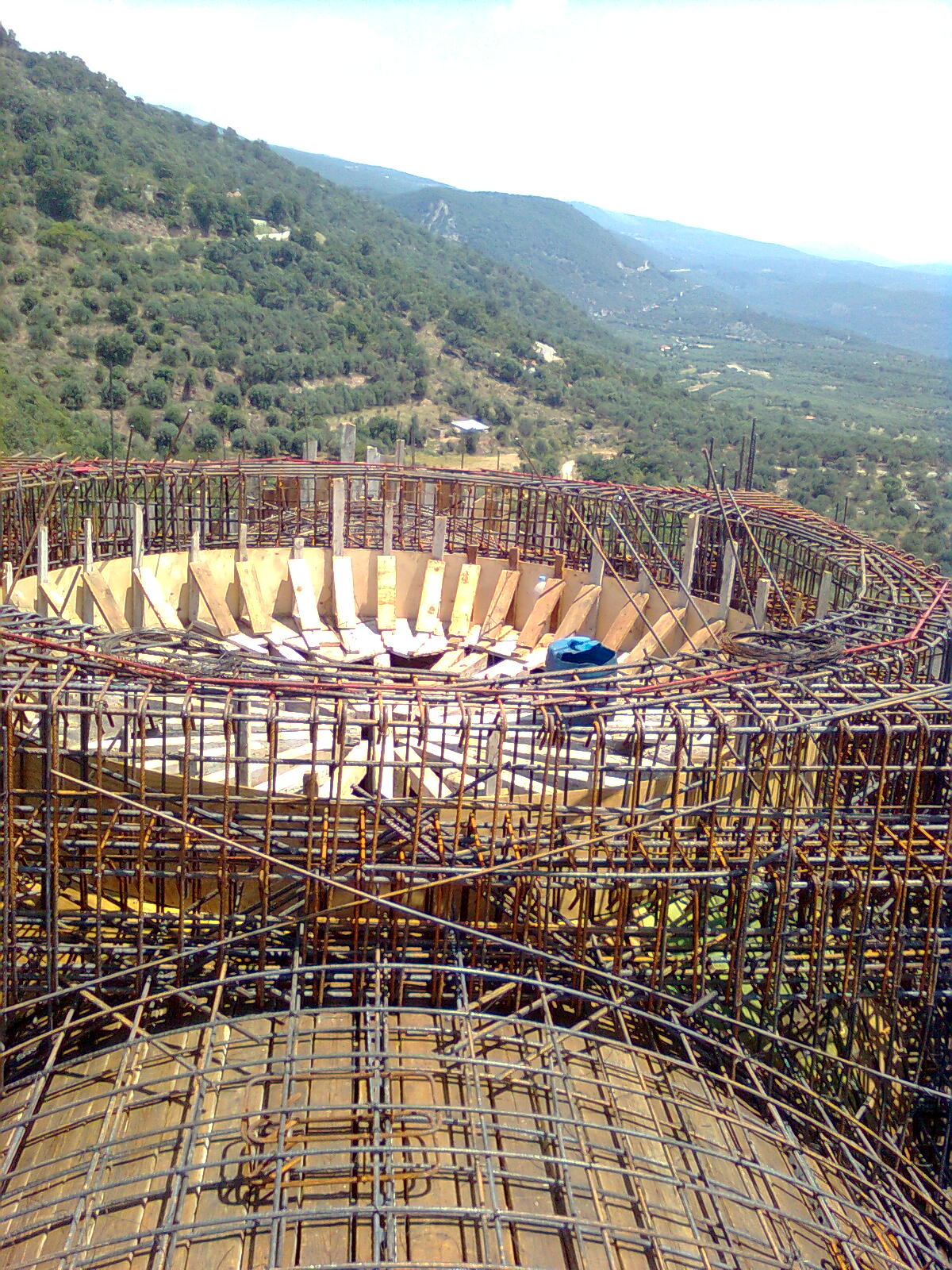 ΤΟΠΟΘΕΤΗΣΗ ΣΙΔΗΡΟΥ: ΤΥΜΠΑΝΟ ΚΑΙ ΠΡΟΝΑΟΣ ΙΕΡΟΥ ΝΑΟΥ