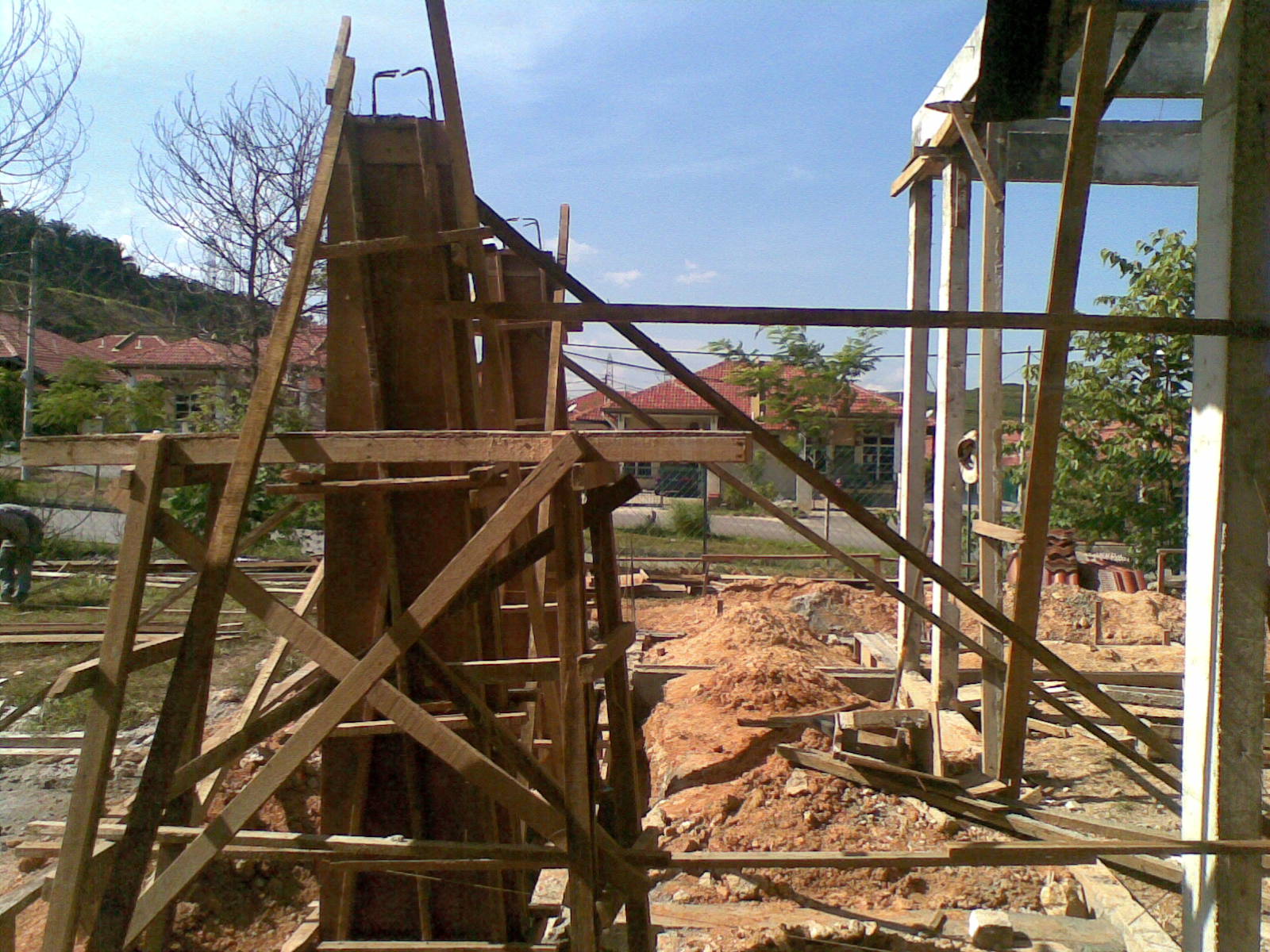 Goblin Resources: New Patio Slanting Column Formwork