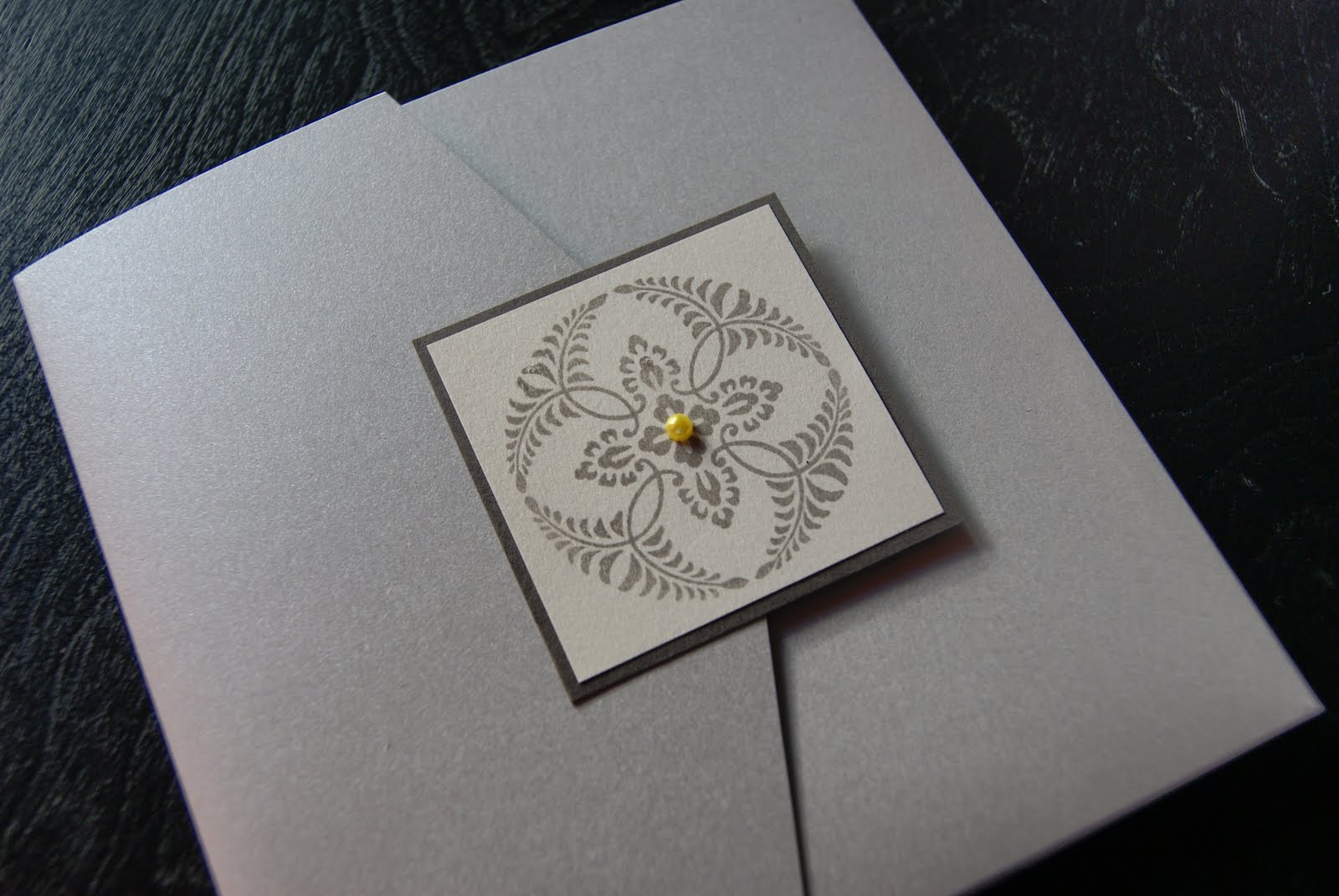 Paper Zone inspire.design.create: Yellow and Gray