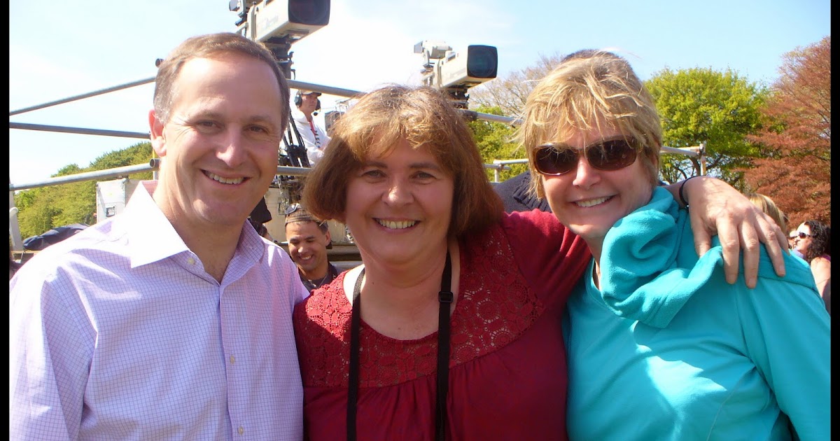 Dutchcorner: Me and John Key and Band Together