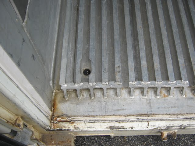 REEFER CONTAINER - Drain Plug Review