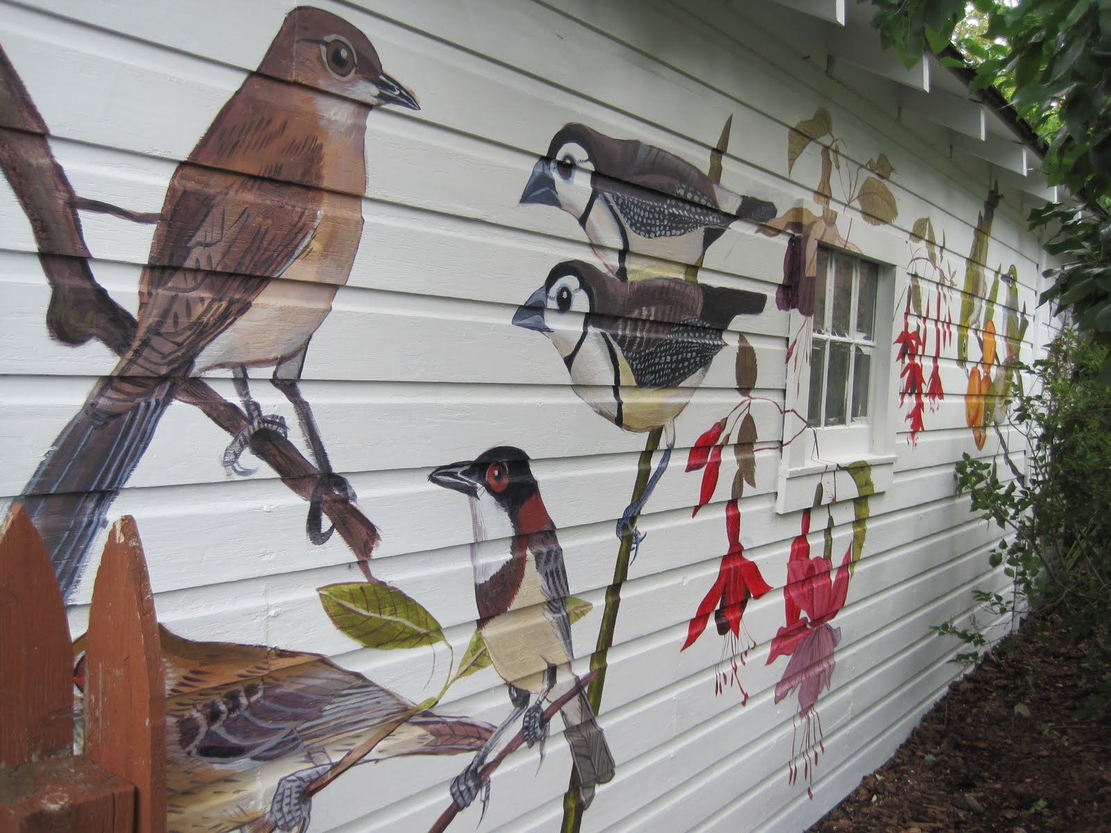 lunkjuli.net: My first bird mural