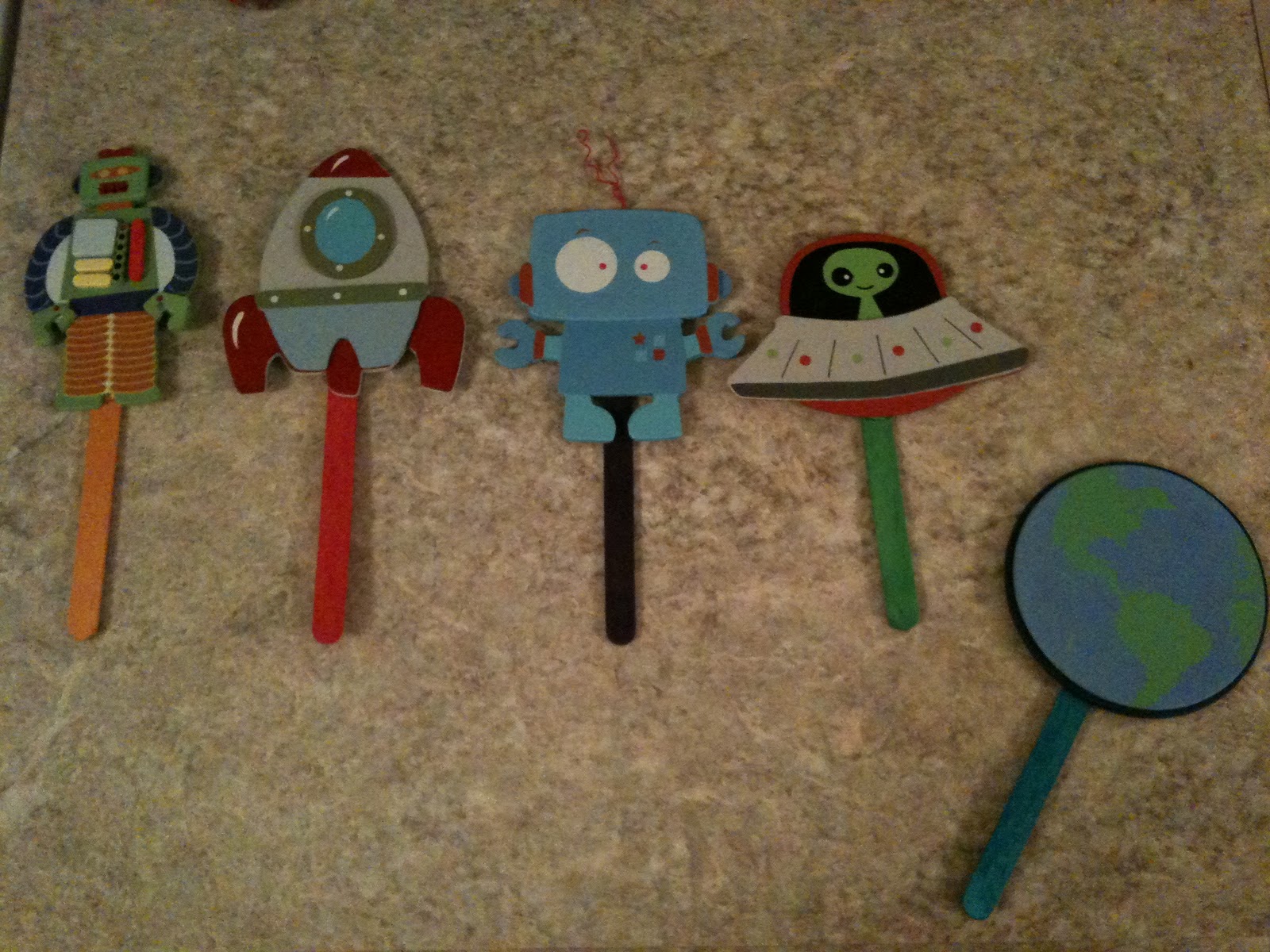 Craft Chick: The (Finally Completed) Puppet Theater