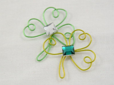Childmade Tutorials: Wired Shamrocks