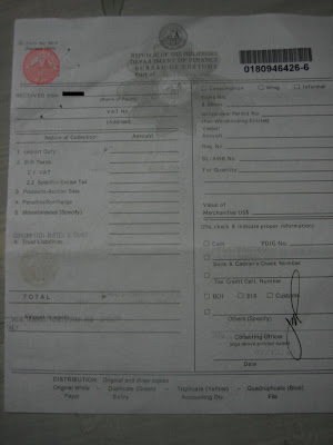 carbonaramara: not smiling at DHL and the Bureau of Customs