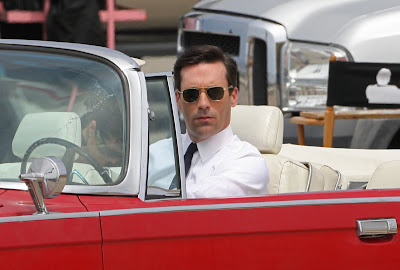 Beijing is Chic: Don Draper gana en Cadillac
