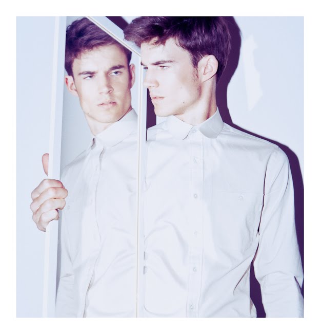 shirt or skirt?: AUSTERE LOOK