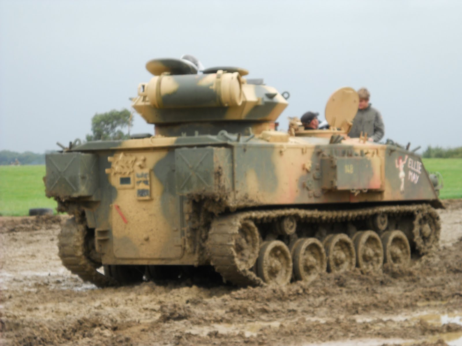 FV432/30 driving experience