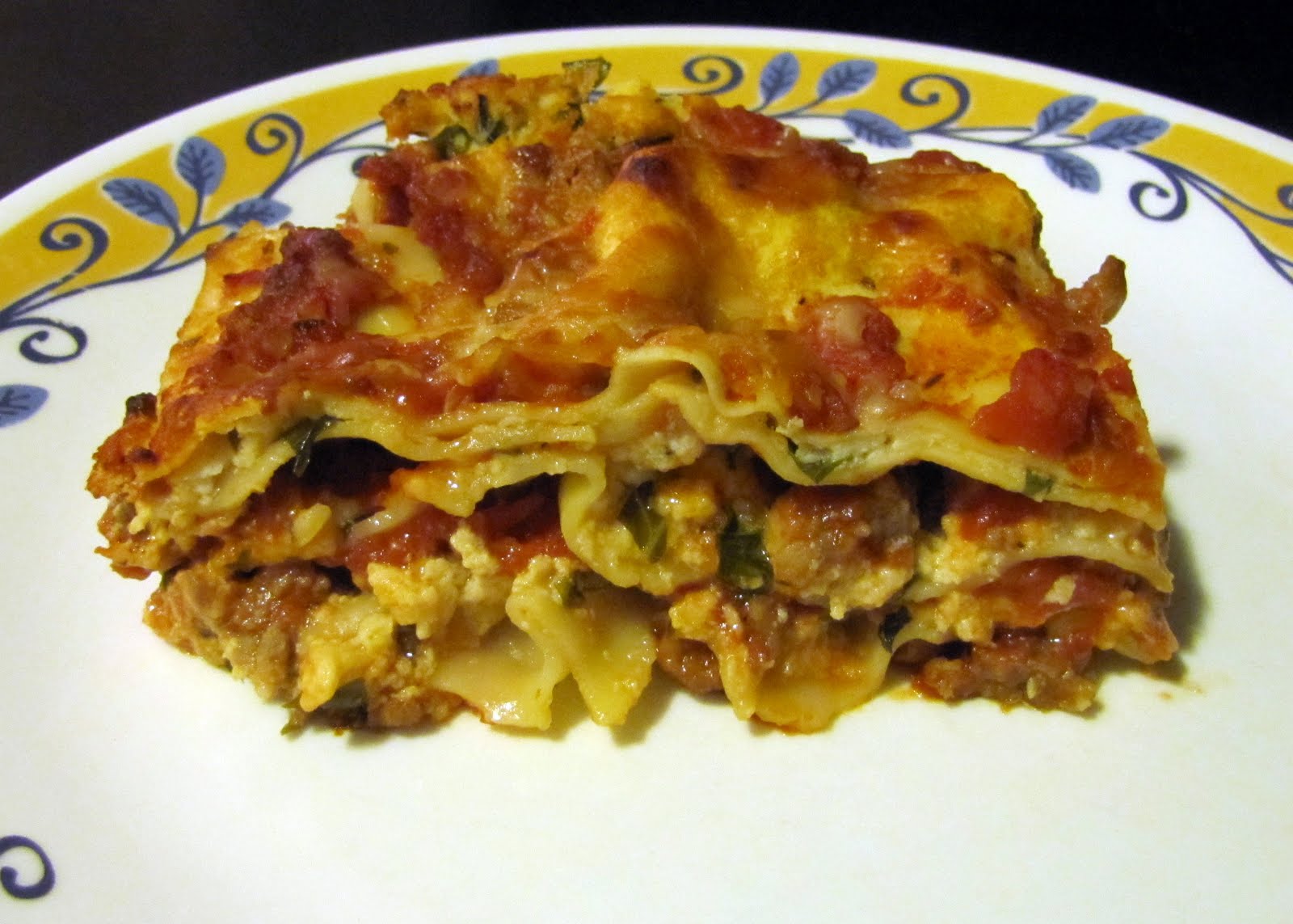 Smells Like Food in Here: Sausage, Cheese and Basil Lasagna