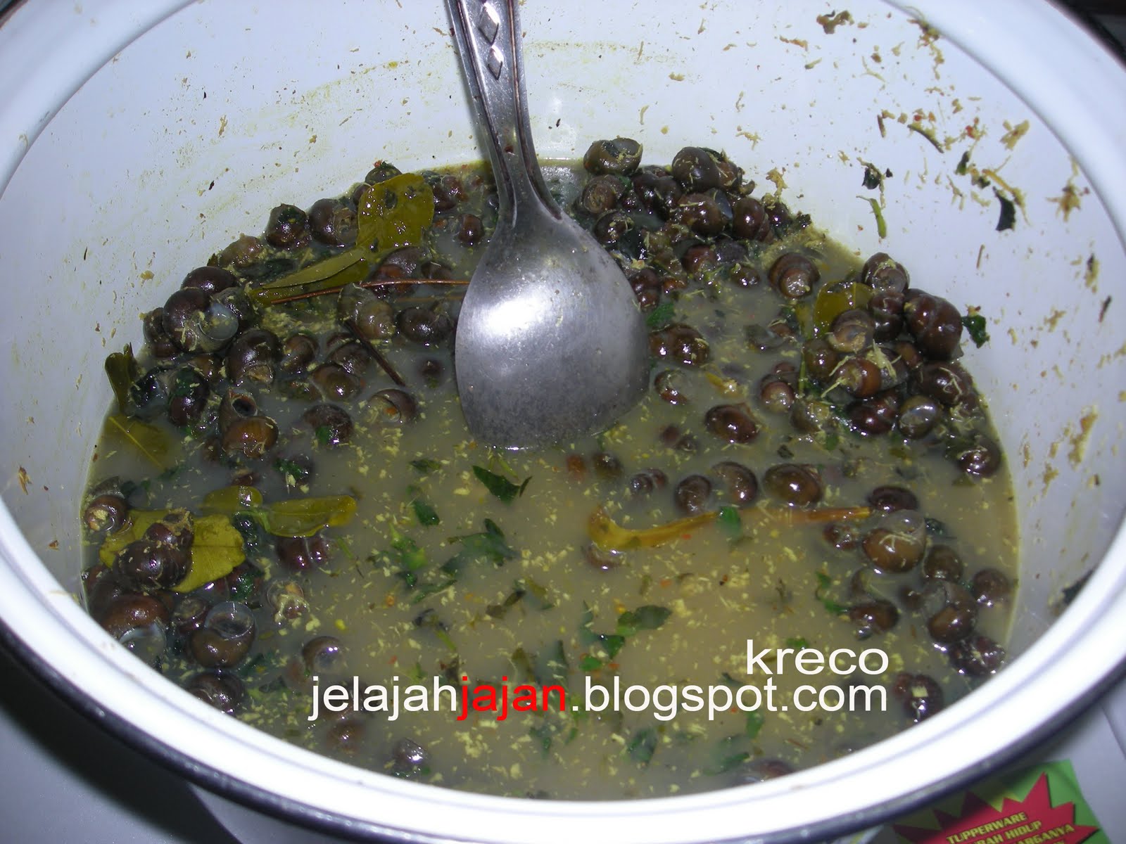 jelajahjajan: Kreco, sensasi sebuah jajanan langka