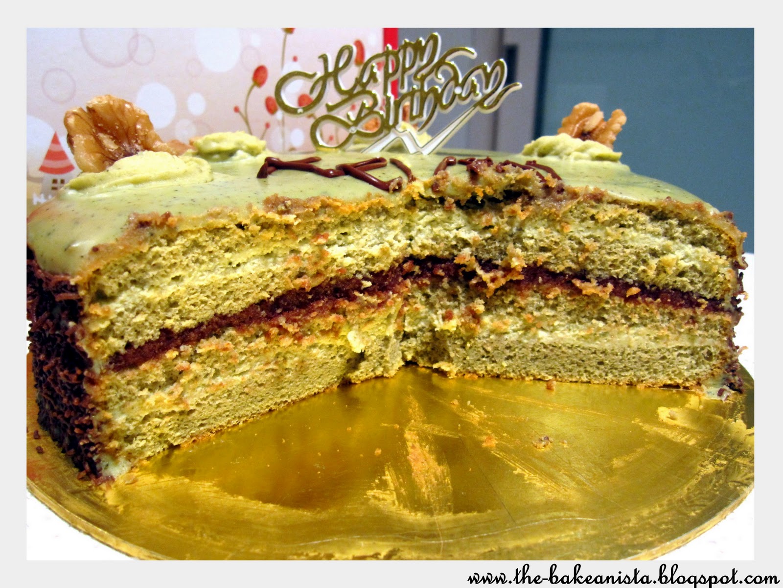 The Bake-a-nista: Matcha Mousse Cake with Azuki Filling