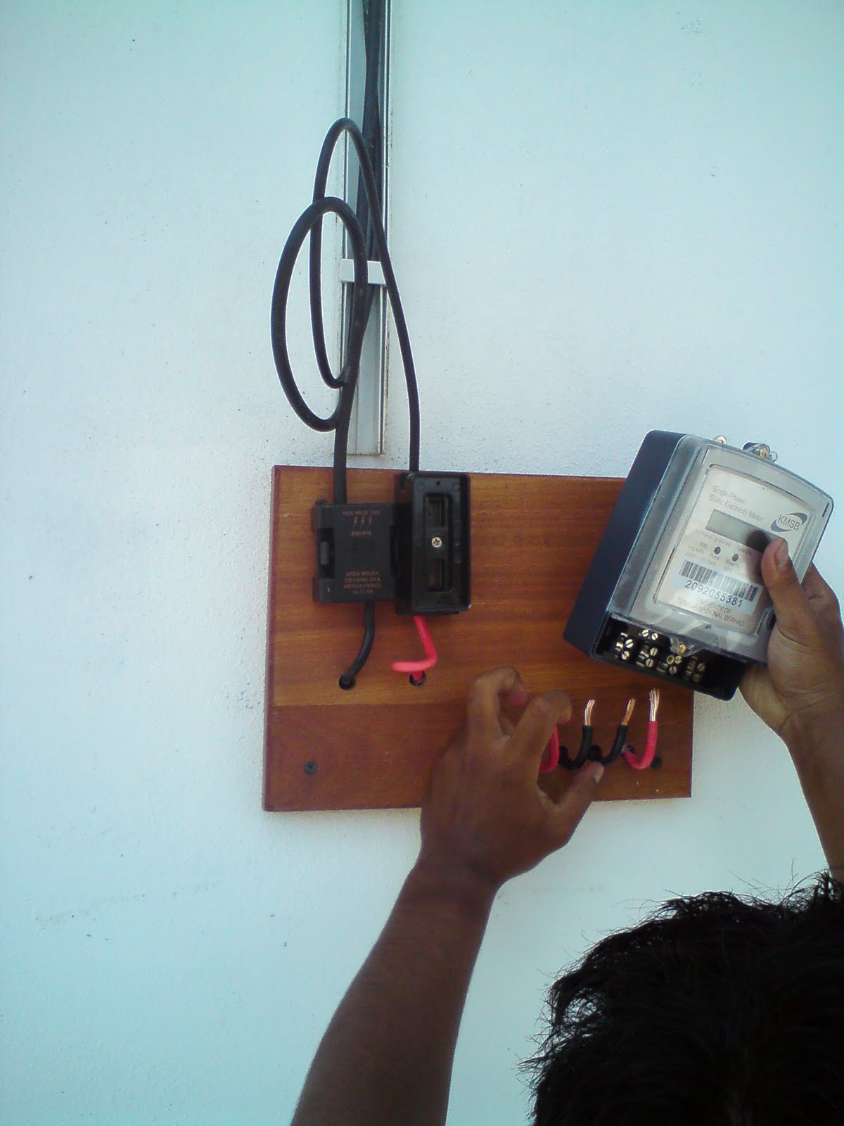 KETENANGAN DI WAKTU SENJA: April 2010