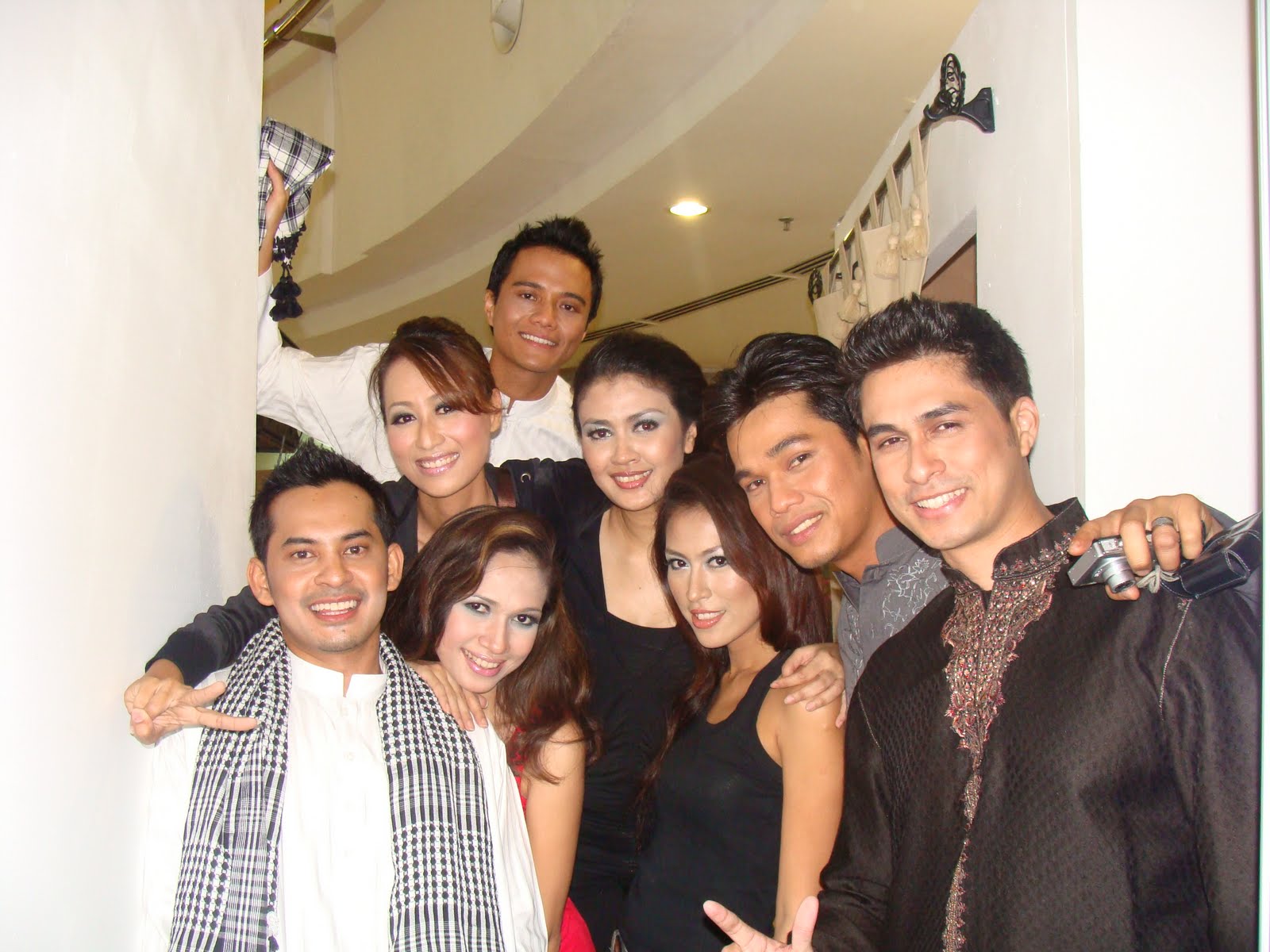 RUBY OTHMAN: Fashion team