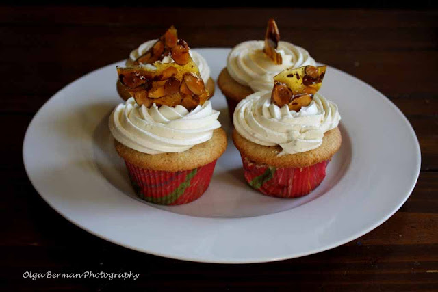 Mango & Tomato: Baking Cupcakes with Jenna from Modern Domestic
