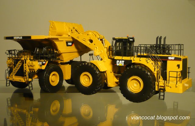 VIANCO: CAT 994F