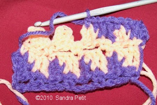 The Crochet Cabana Blog: houndstooth stitch