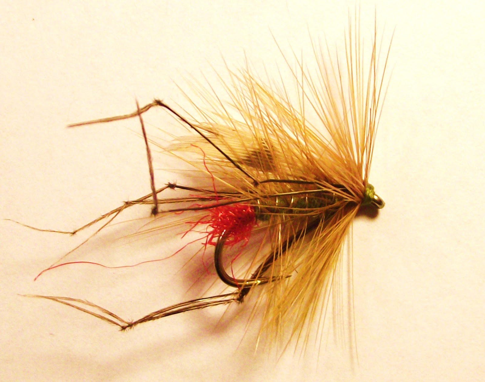 Piscari-Fly : The Green Peter Daddy