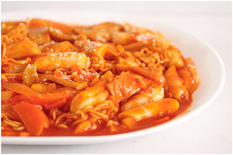 Foodagraphy. By Chelle.: Rabokki (라볶이)