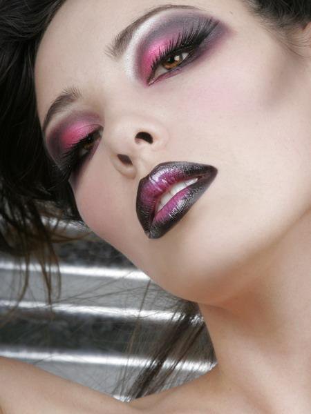 Make-up Looks Collection: Dramatic Makeup Looks Collection