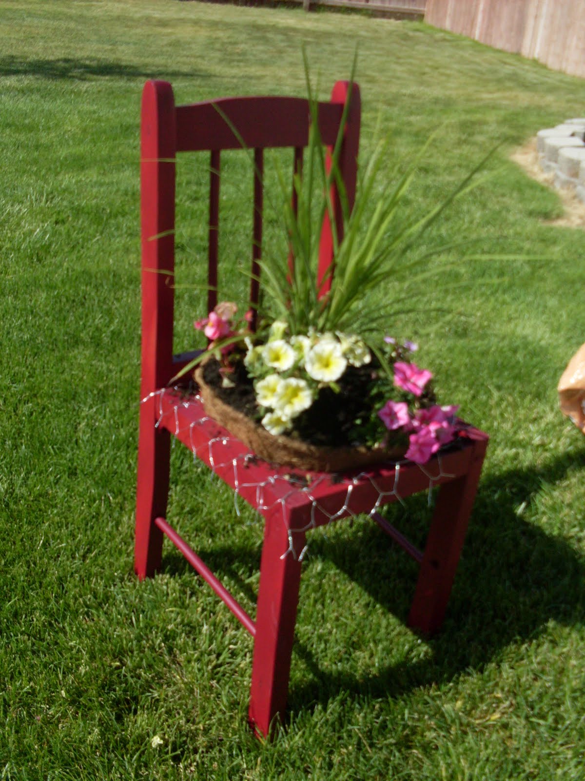 Craft Critters: Old Chair Turned into a Plant Holder