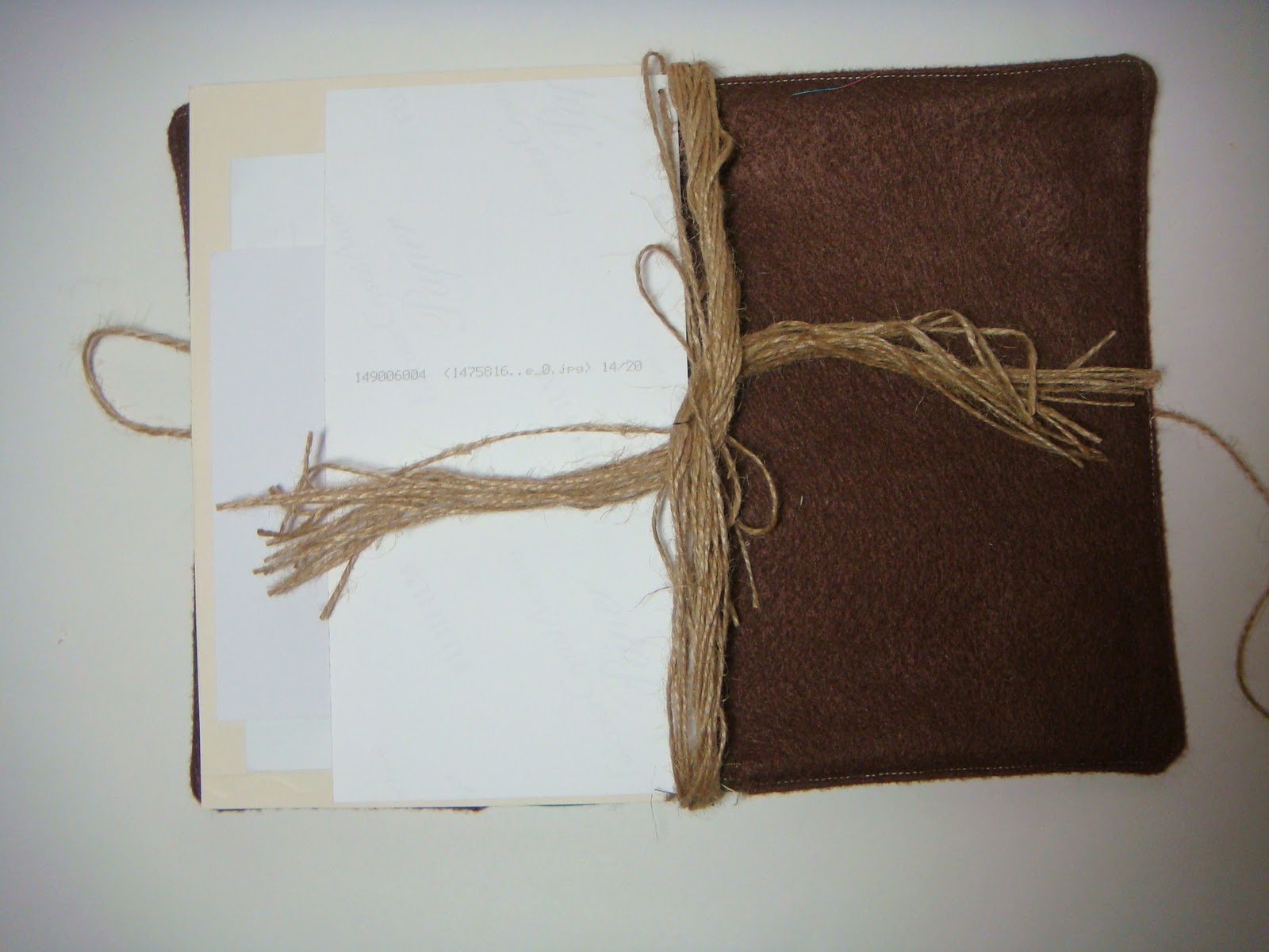 sew grown: Christmas Card Book Tutorial