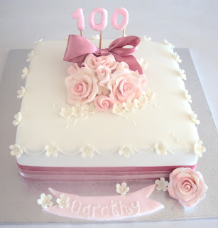 Flutterbye Cakes: 100th Birthday!!