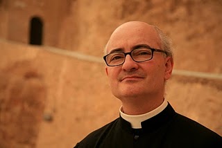 MENSAJES DEL CIELO A LA HUMANIDAD: Comentario de Padre Jose Antonio Fortea