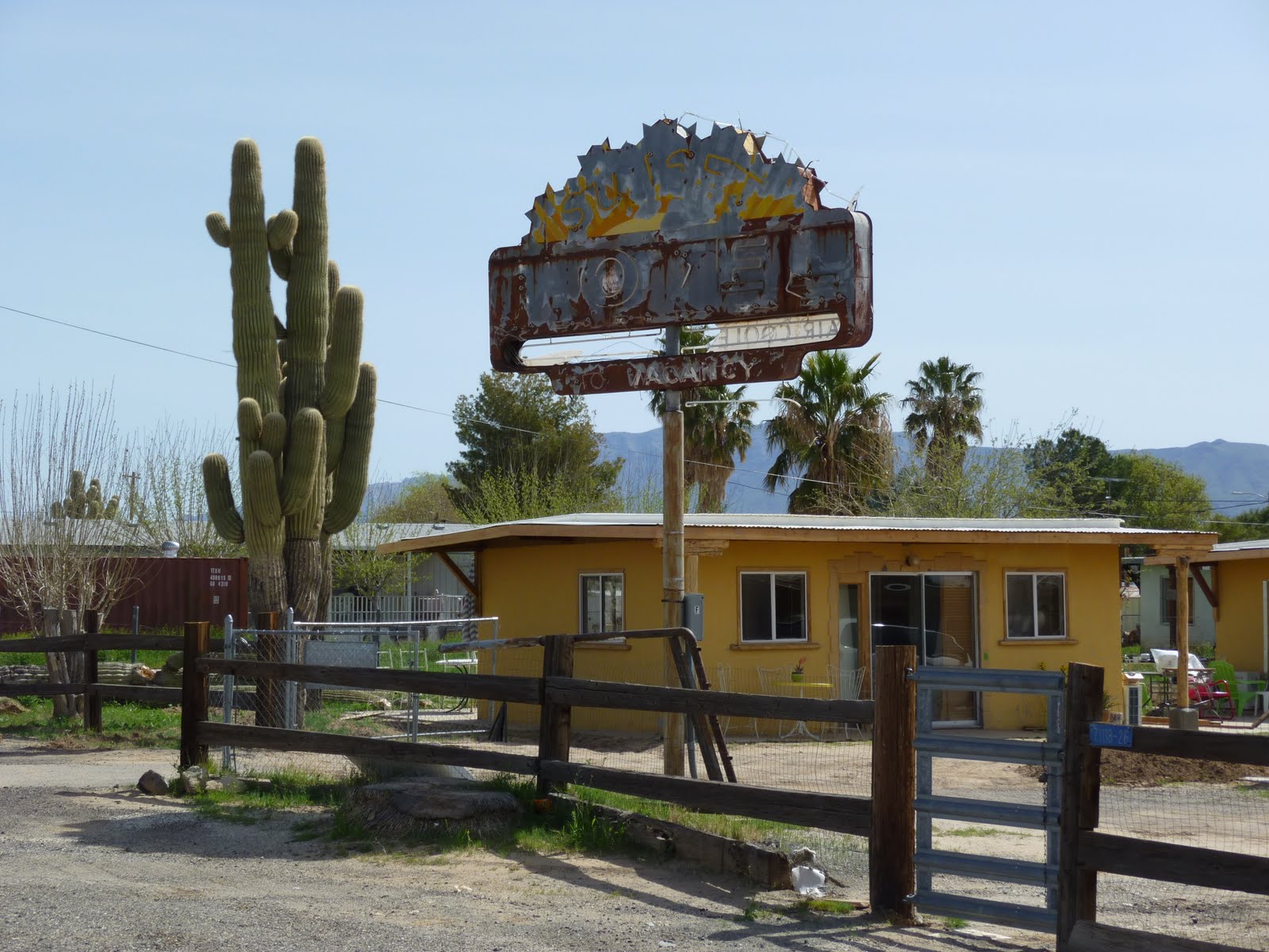Southern Tier - A Cycling Adventure: March 21 Brenda AZ to Wickenburg ...