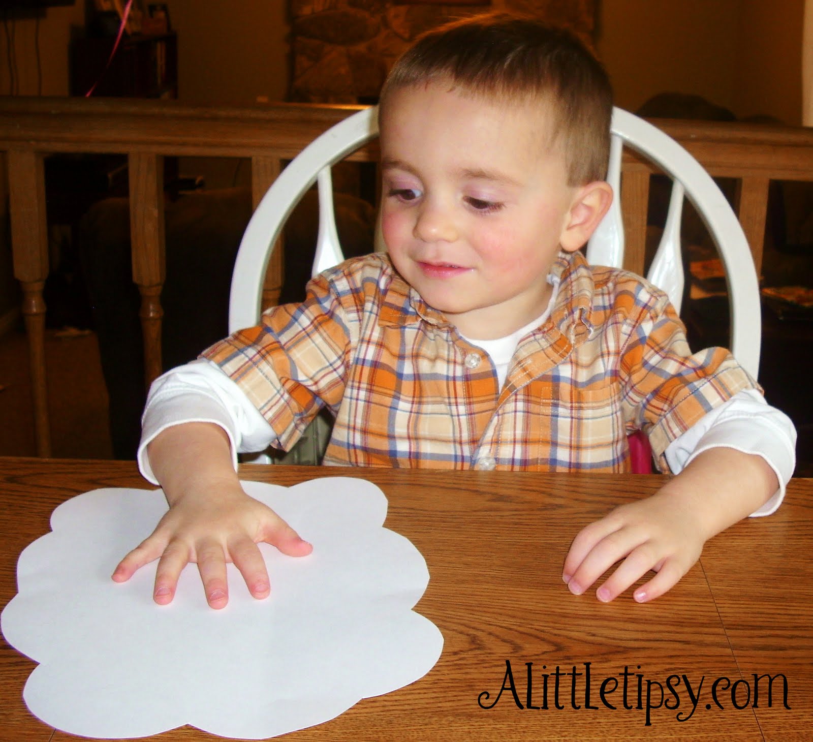Rain Cloud Art & Music Activity & Teaching Toddlers How to Use Glue - A ...