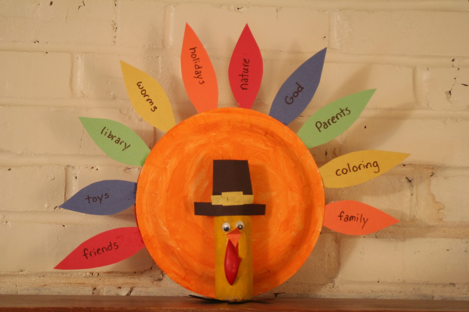 Little Page Turners: Thankful Feathers