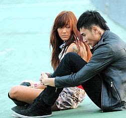 FLASHY HEART: RADIT LOVE JANI-BRUTALLY ROMANTIC