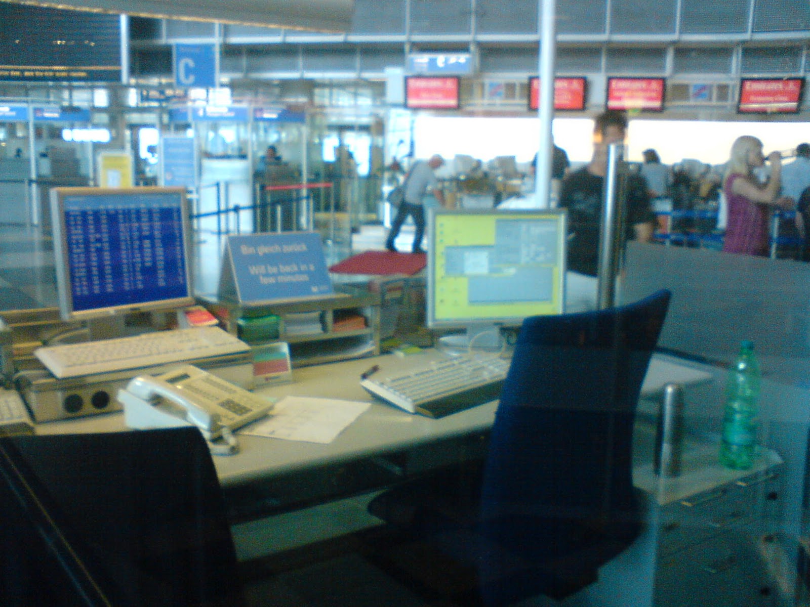 Security Pitfalls: Unattended Working Places - Part 1