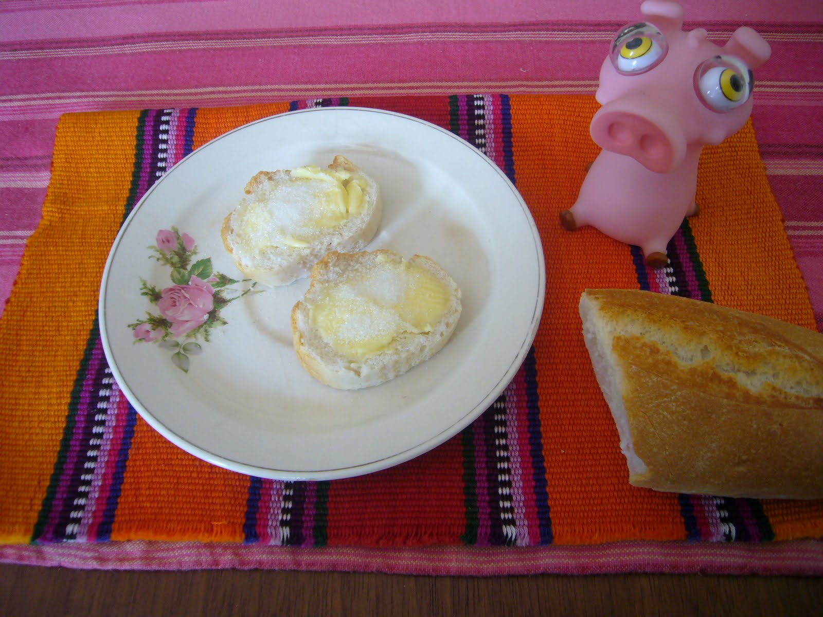 TERNURA retro: Pan con manteca y azúcar