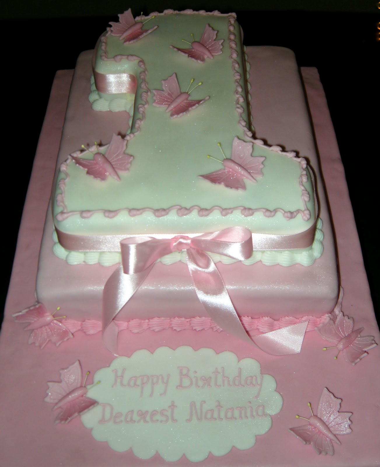 Harshi's Cakes & Bakes: Testimonials